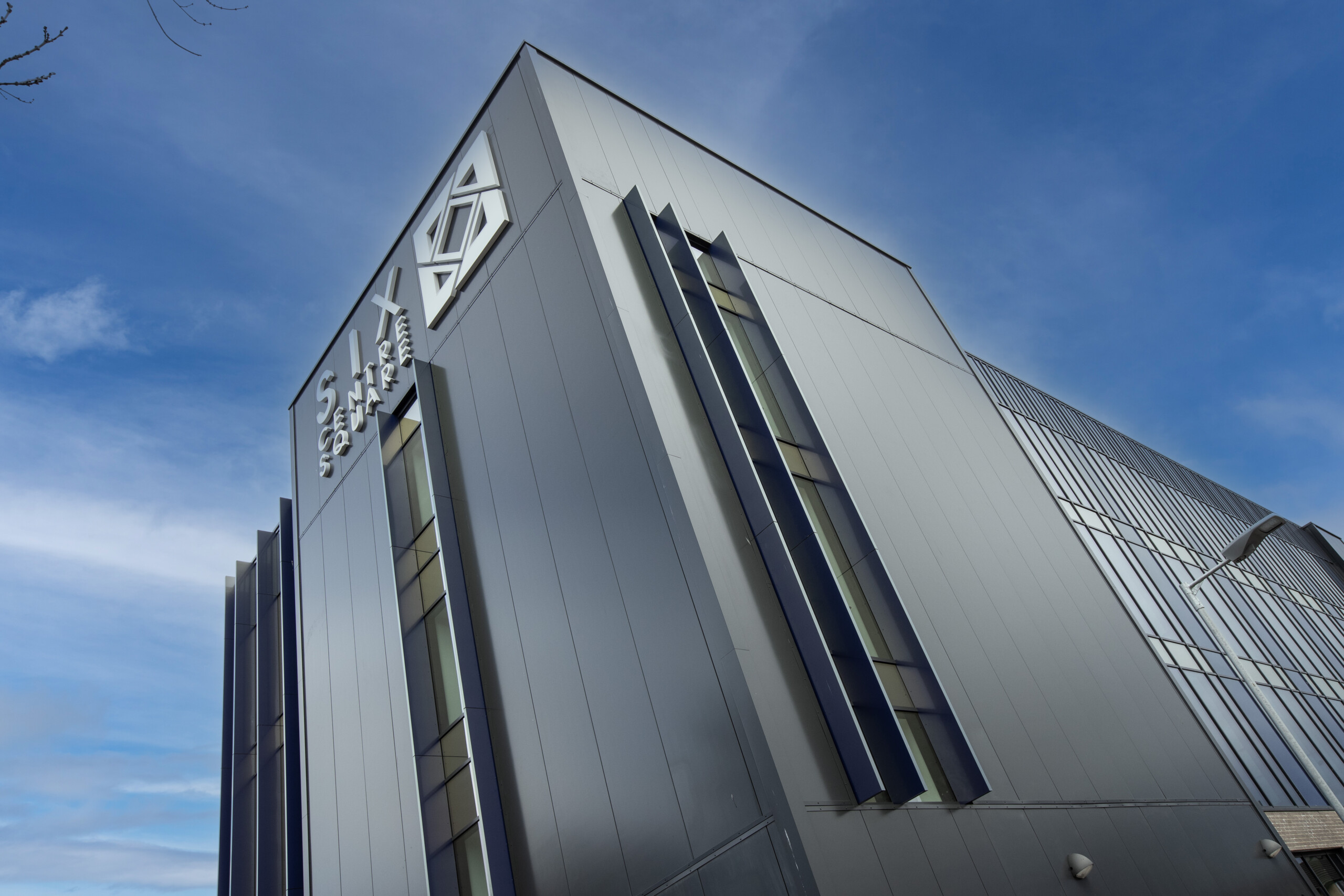 Six Centre Square attracts TUI office - Invest in Middlesbrough ...